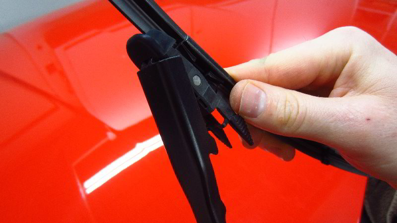 2015-2022-Ford-Mustang-Windshield-Wiper-Blades-Replacement-Guide-012